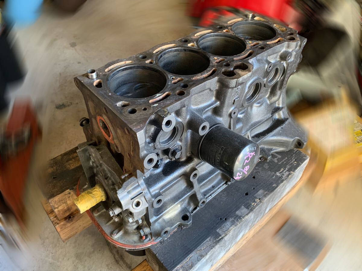 AE92後期 シリンダーブロック 4AG 腰下 エンジン AE86 AE101 AE111 ちょっと難あり(エンジン本体)｜売買された ...