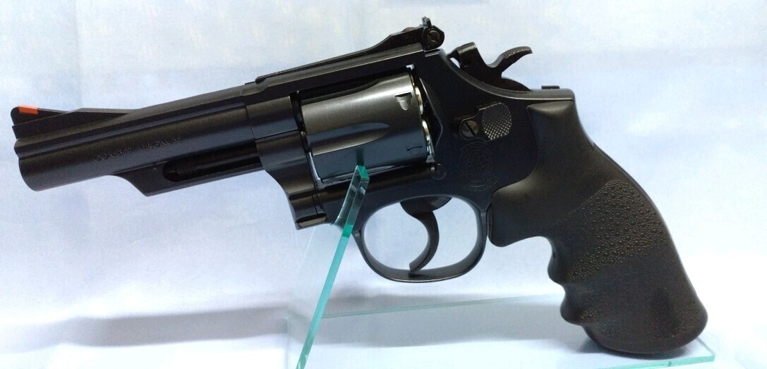 東京マルイ M19 COMBAT MAGNUM 4inch(ガスガン)｜売買されたオークション情報、yahooの商品情報をアーカイブ公開 ...