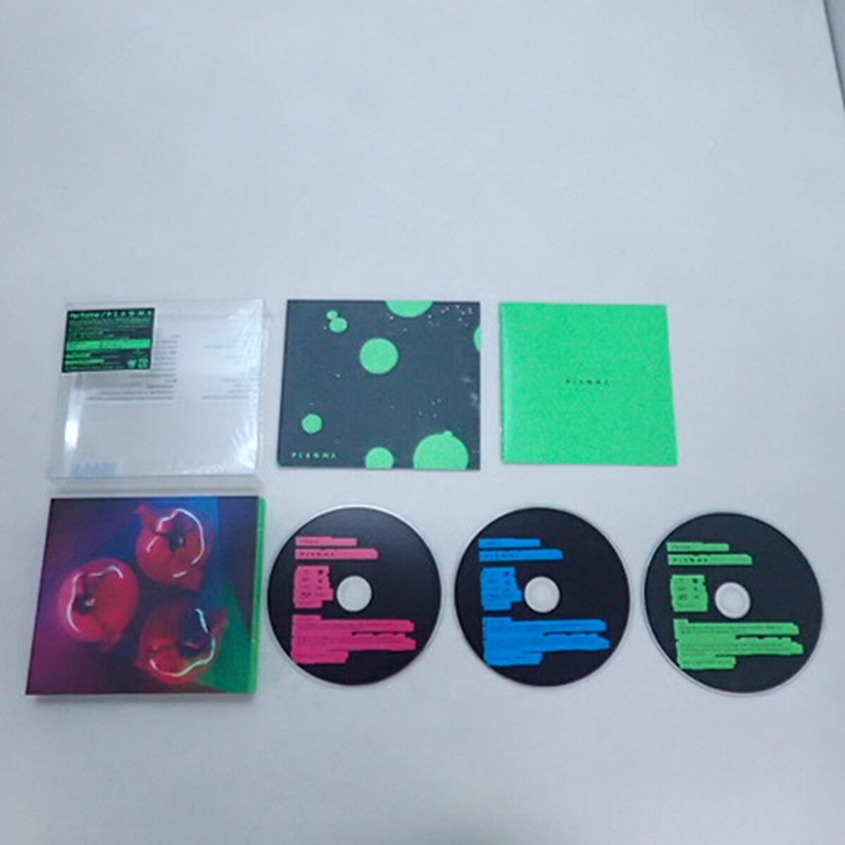 perfume CD/Blu-ray PLASMA 完全生産限定盤A 3枚組 パフューム PP(Perfume)｜売買されたオークション情報、yahooの商品情報をアーカイブ公開 ...