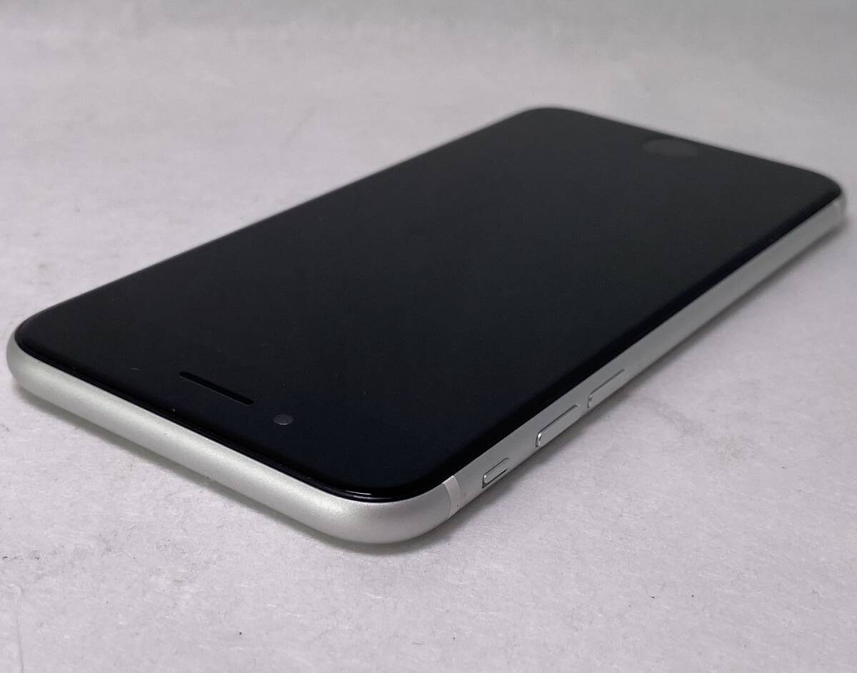 KKB0908.2-239MY Apple iPhone SE 第二世代 MHGU3J/A 128GB White バッテリー社外 IMEI:355555757199561 UQ SIMロック ...