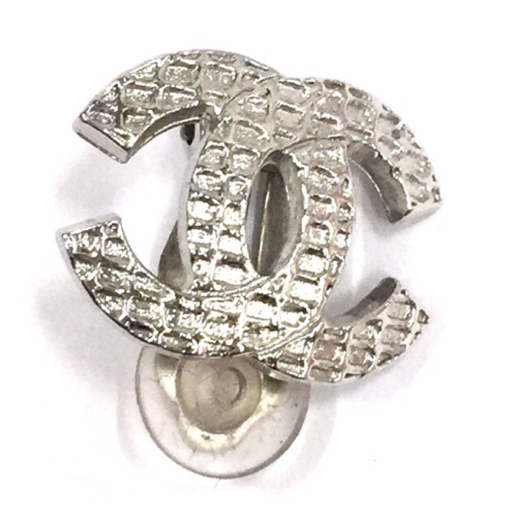 シャネル 00A ココマーク イヤリング 片耳のみ アクセサリー レディース 保存箱付き ブランド小物 CHANEL QR124-253(イヤリング)｜売買されたオークション情報、yahooの ...