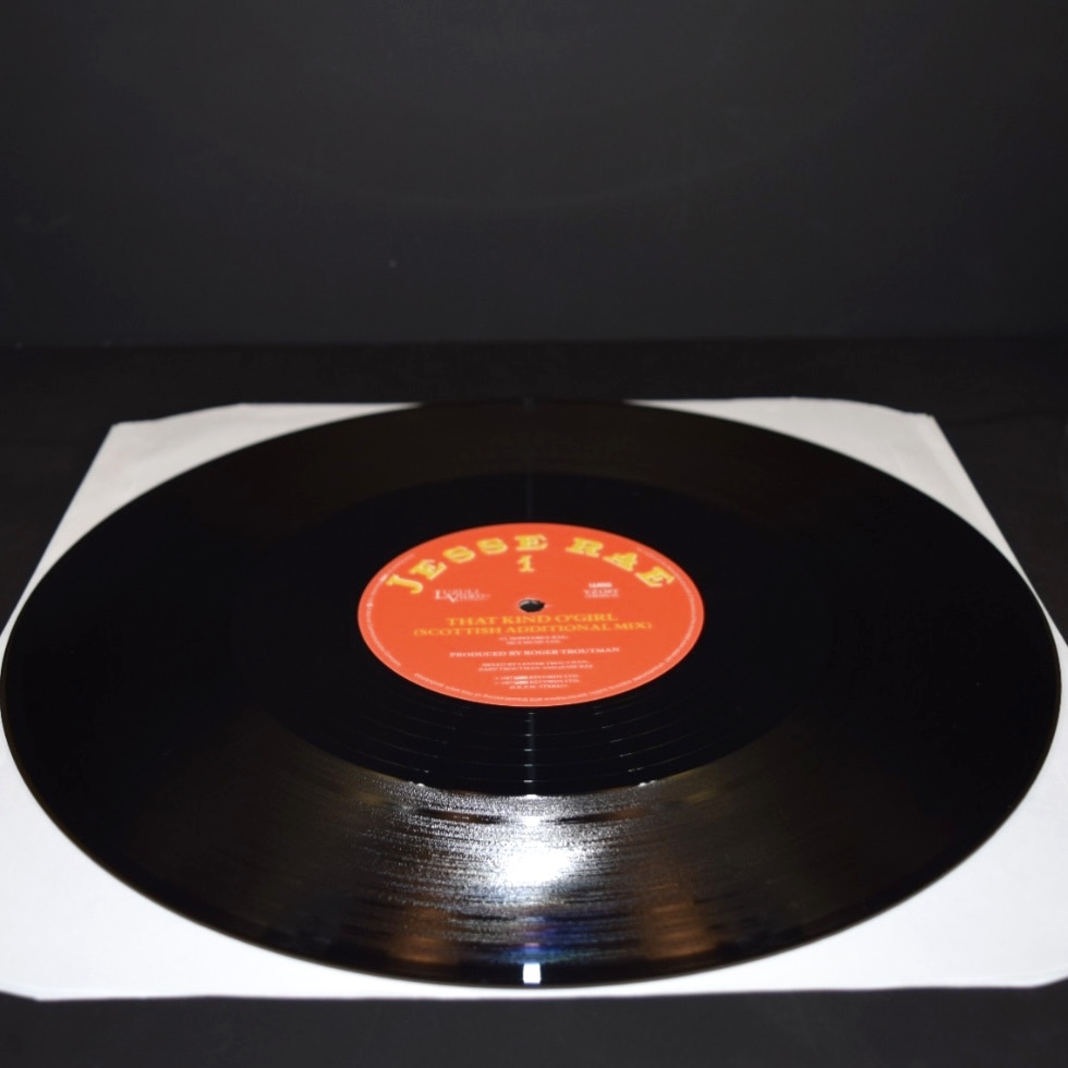 12” Jesse Rae - That Kind O'Girl /Luzuli Video Records YZ138T ...