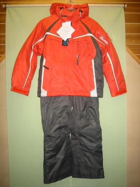 ONYONE オンヨネ RushAir ジュニアスーツRUS71500 133 160㎝(160cm～)｜売買されたオークション情報 ...