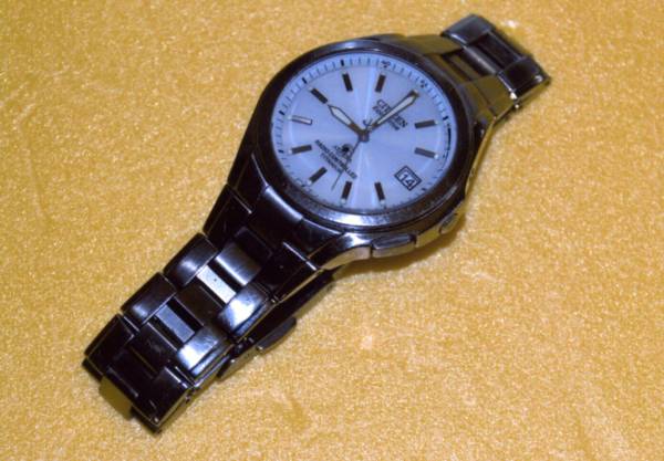 白 シチズン アテッサ エコドライブ 電波 H41(アテッサ)｜売買されたオークション情報、yahooの商品情報をアーカイブ公開 - オークファン（aucfan.com）