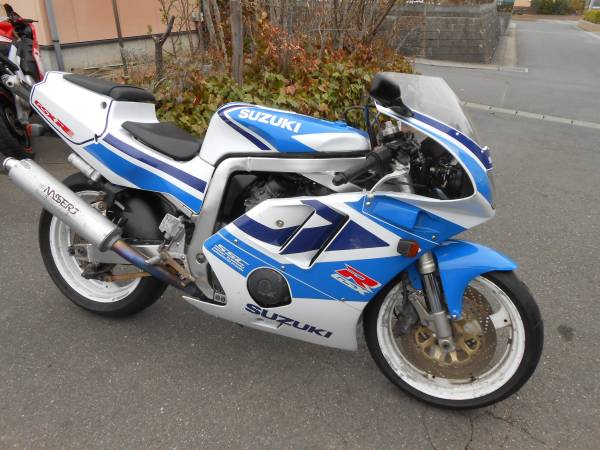 GSX-R400M型 GK76 R400の最終型のスラントノーズ(251cc-400cc)｜売買されたオークション情報、yahooの商品情報を ...