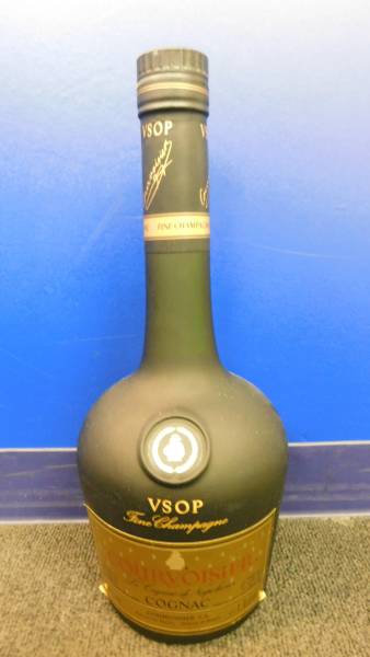 30580 未開栓 COURVOISIER クルボアジェ COGNAC コニャック VSOP 1000ml(クルボアジェ)｜売買されたオークション情報、yahooの商品情報をアーカイブ公開 ...