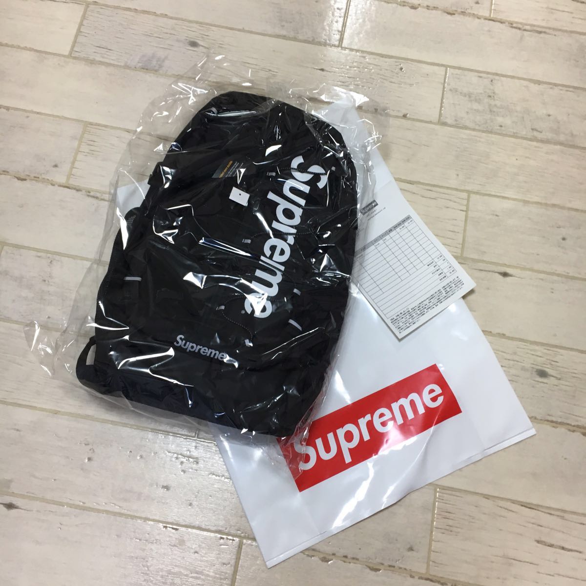 supreme Backpack 2017ss シュプリーム バックパック(かばん、バッグ)｜売買されたオークション情報、yahooの商品情報をアーカイブ公開 - オークファン（aucfan.com）