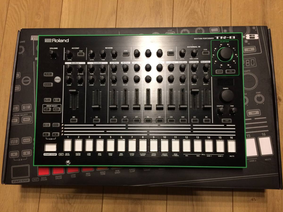 Roland ローランド Rhythm TR-8 Performer リズムマシン AIRA tr-808 korg シンセサイザー tb ...