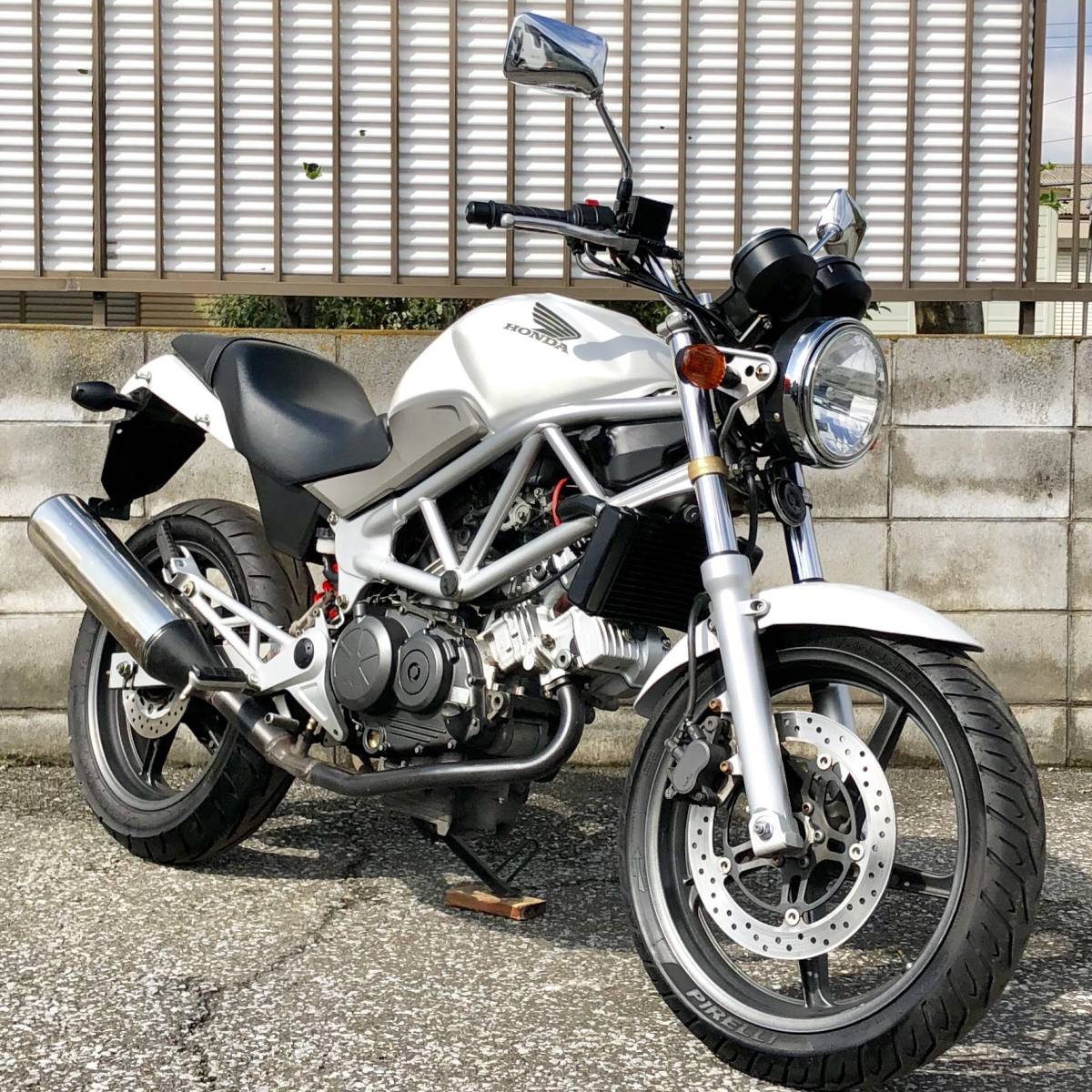 ホンダ VTR250 FI MC33 書類付き 実動 検 バリオス ジェイド バンディット ホーネット(126cc-250cc)｜売買された ...