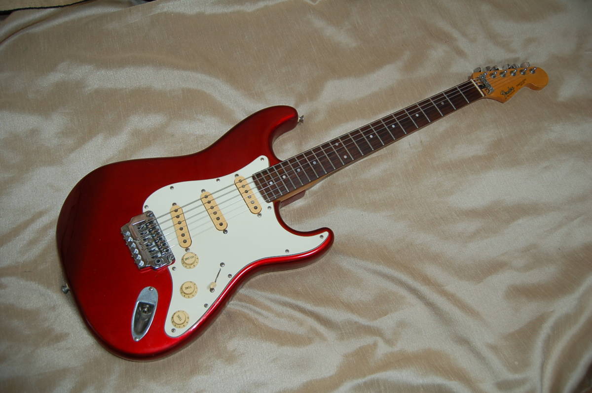 FENDER J Bシリアル BOXER Series STRAT ST-562(ストラトキャスター)｜売買されたオークション情報、yahooの商品情報をアーカイブ公開 - オークファン ...