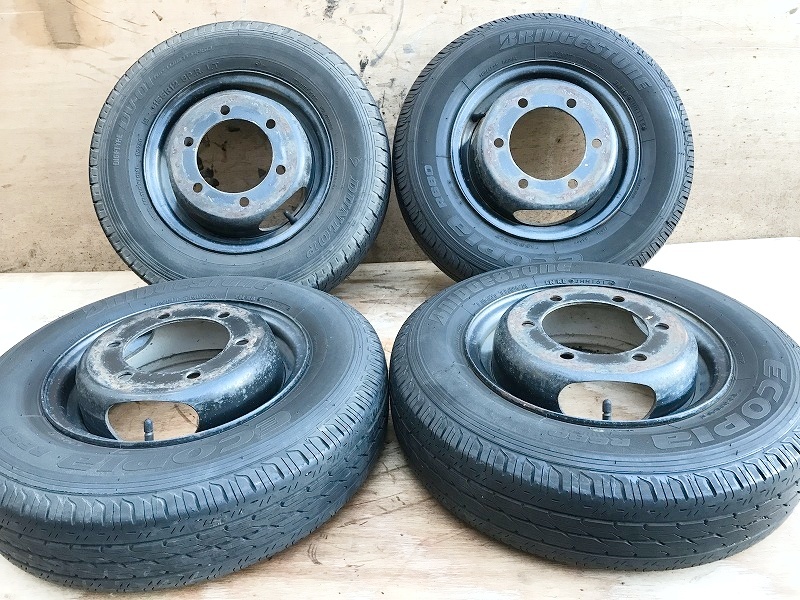 ボンゴブローニ低床 12インチ リアタイヤ ホイール PCD170 6穴 155R12LT 6PR(12インチ以下)｜売買されたオークション ...