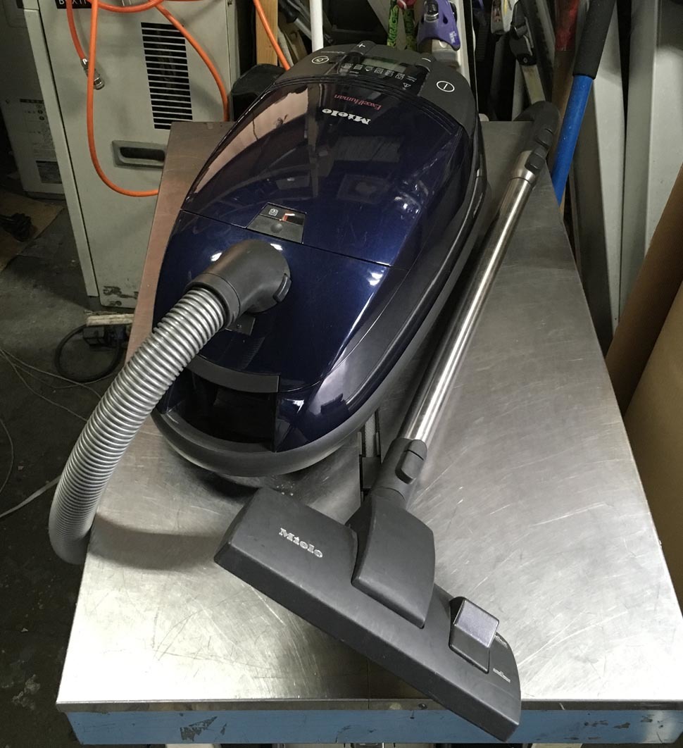 Miele ミーレ EXCEL HUMAN S648 掃除機 ドイツ製 北海道 札幌(その他)｜売買されたオークション情報、yahooの商品情報をアーカイブ公開 - オークファン（aucfan ...