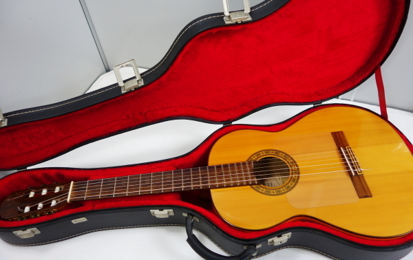 おたからや レイモンドRAiMUNDO クラシックギター 125 稼働品 1円 C3/13-16(本体)｜売買されたオークション情報 ...