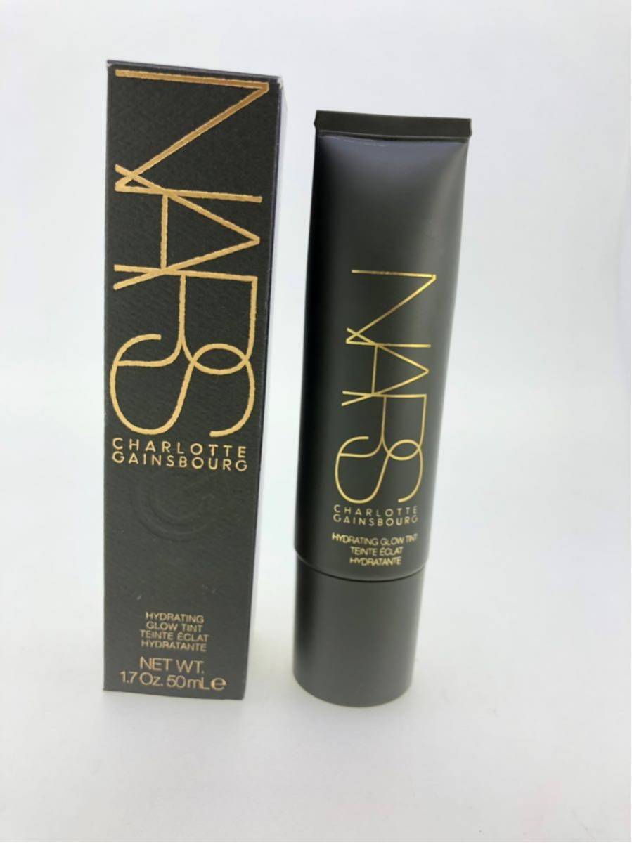 NARS ナーズ ハイドレイティンググローティント ファンデーション No.6998(その他)｜売買されたオークション情報、yahooの商品情報をアーカイブ公開 - オークファン（aucfan ...