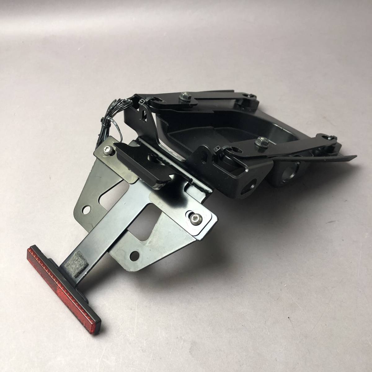 P22 M696 M796 M11000 EVO モトクレイジー フェンダーレスキット(ナンバープレートホルダー)｜売買されたオークション情報 ...