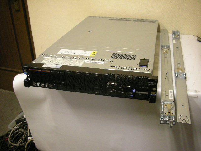 IBM System X3650 M3 7945-PJF Xeon QuadCore E5640 2.66GHz/4GB/SAS 600GB ...