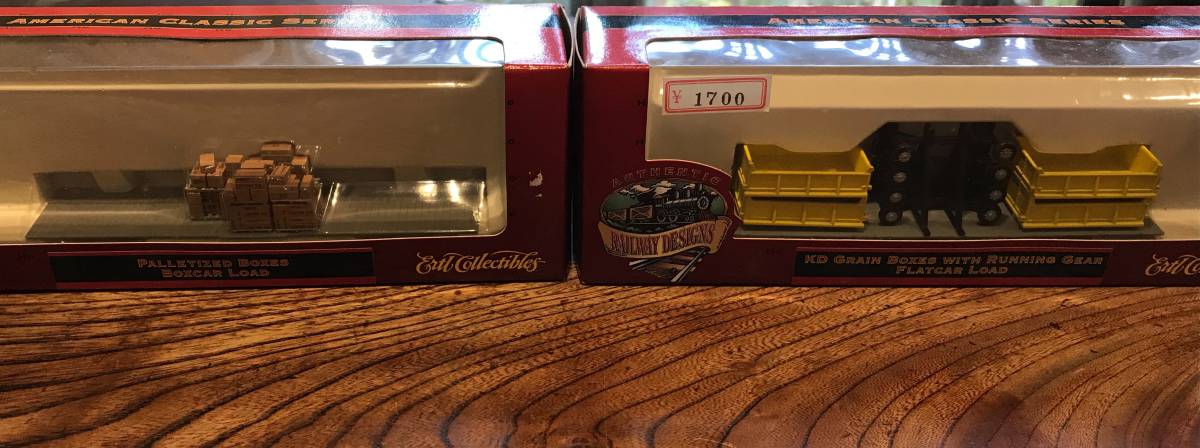 The Ertl Company PALLETIZED BOXES BOXCAR LOAD Stock#4165 & KD GRAIN ...