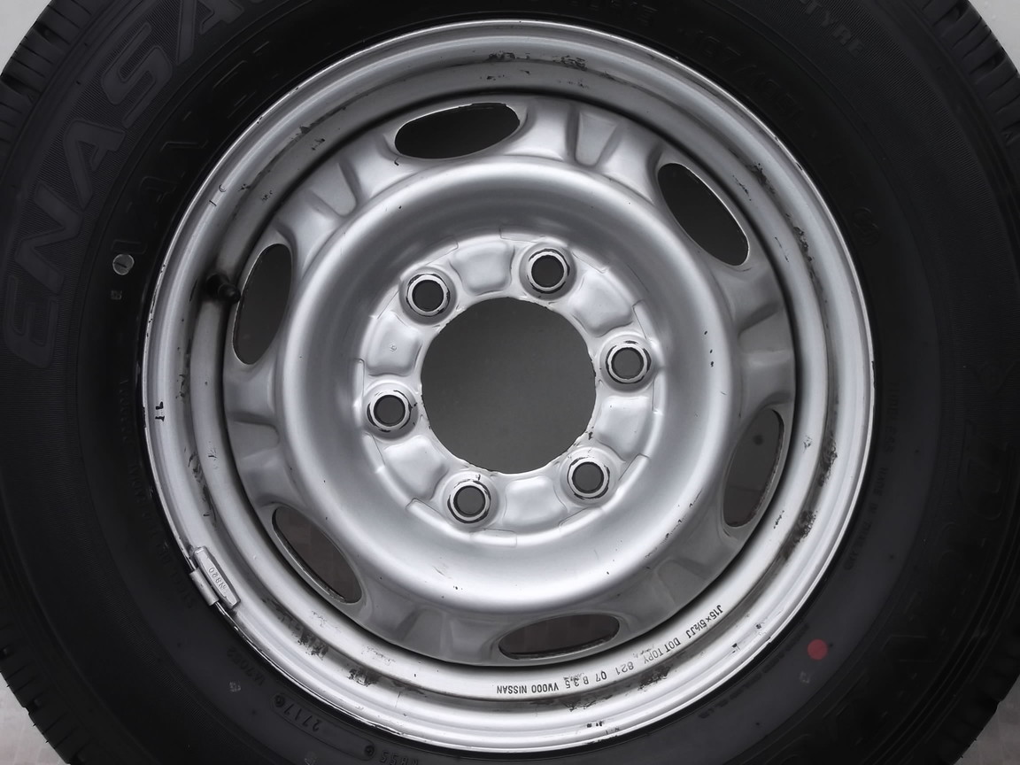 NV350 E25 E26 キャラバン純正ホイール 5.5J 139.7 +45 2017年製 195/80R15 LT F03(15インチ)｜売買されたオークション情報、yahooの商品情報 ...