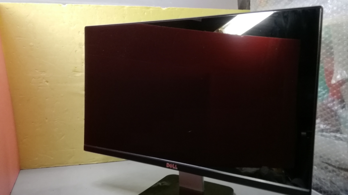 DELL 22インチ液晶モニター S2240Lc(22インチ～)｜売買されたオークション情報、yahooの商品情報をアーカイブ公開 ...