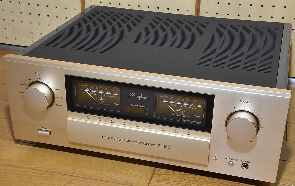 同様 増税前売切 ACCUPHASE アキュフェーズ／プリメインアンプ E-480(アキュフェーズ)｜売買されたオークション情報、yahooの商品情報をアーカイブ公開 - オークファン ...