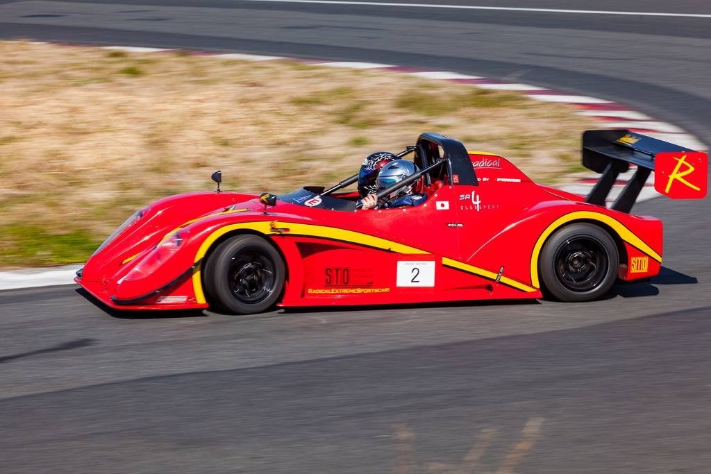 ラディカルSR4 Radical SR4 STO正規ディーラー車 修復歴なし 走行距離14 066km 練習用タイヤ＆ホイール付き 車検：令和 ...