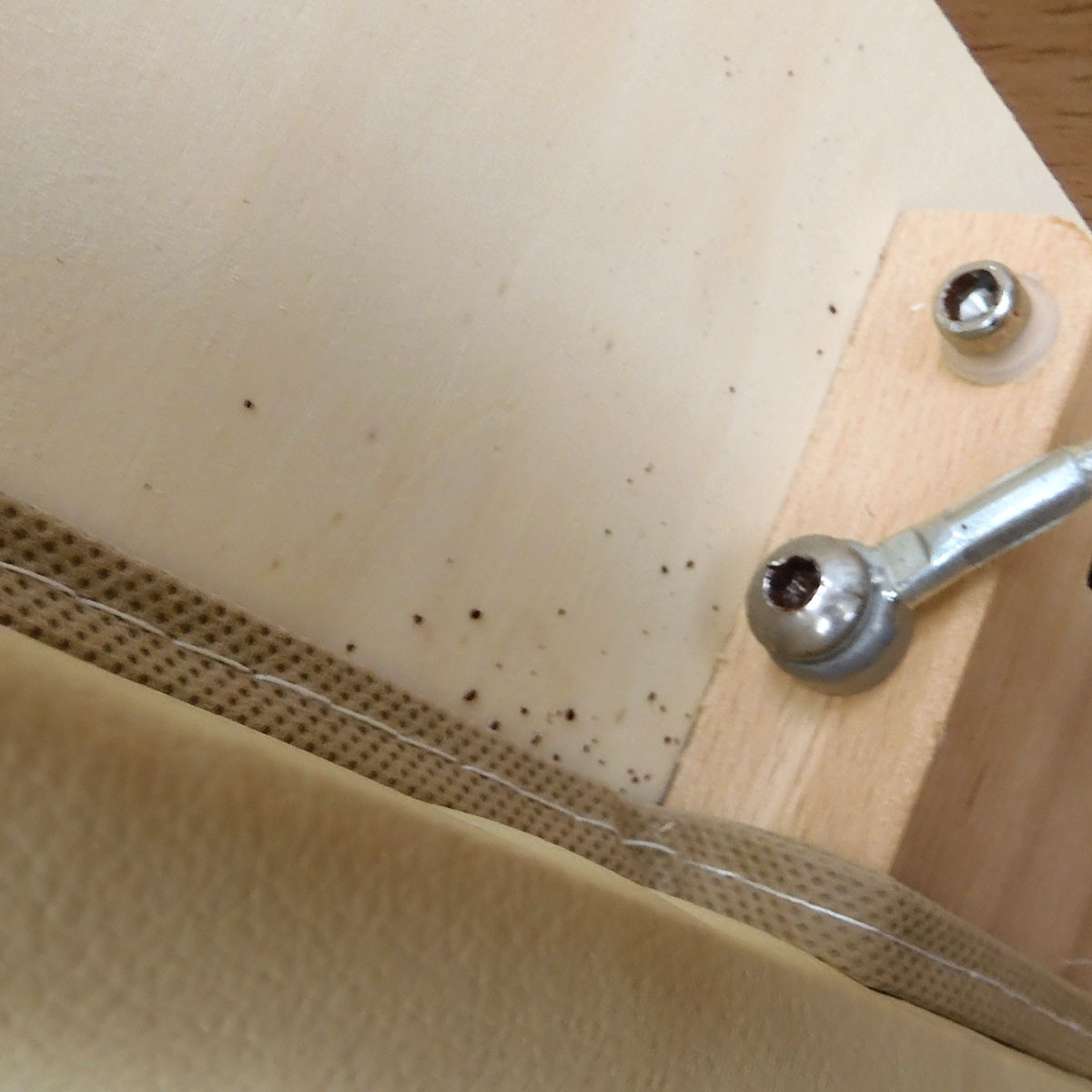 ACB-B2K164 LOWYA ロウヤ NEW STELLA V ニュー ステラV 折りたたみ式 マッサージベッド エステベッド 専用持ち運びケース付き 品(簡易ベッド、折りたたみベッド ...