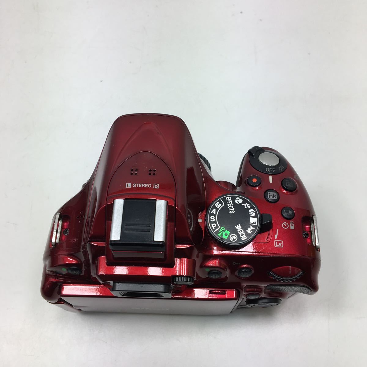 Nikon D5200 18-55VR kit red ニコン レンズ無 バッテリー2個 デジタル一眼レフ(ニコン)｜売買されたオークション ...