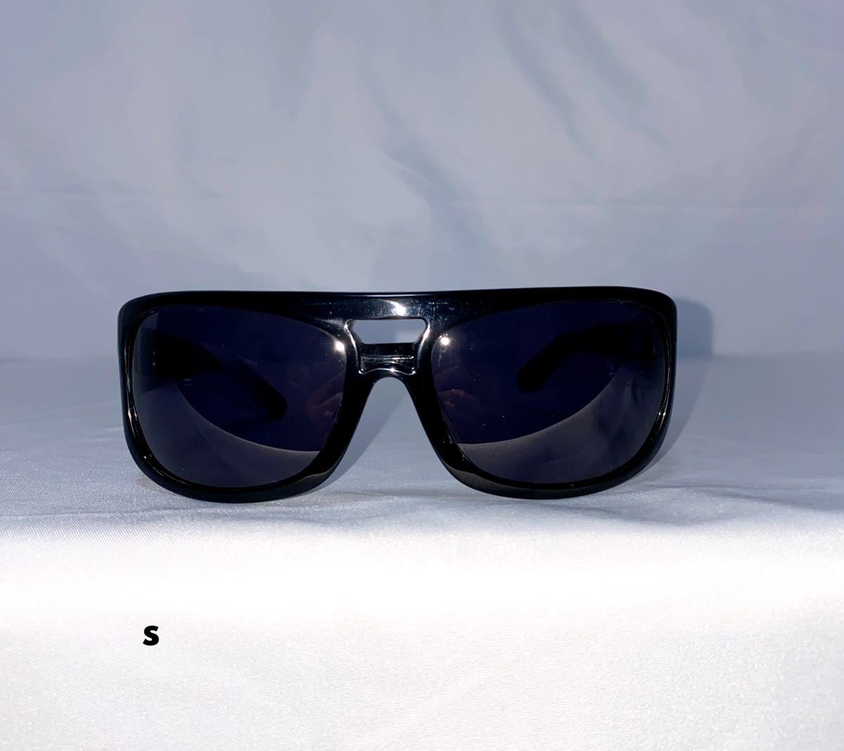 FABファブサングラス Rock Steady黒15(セル、プラスチックフレーム)｜売買されたオークション情報、yahooの商品情報をアーカイブ公開 - オークファン（aucfan.com）