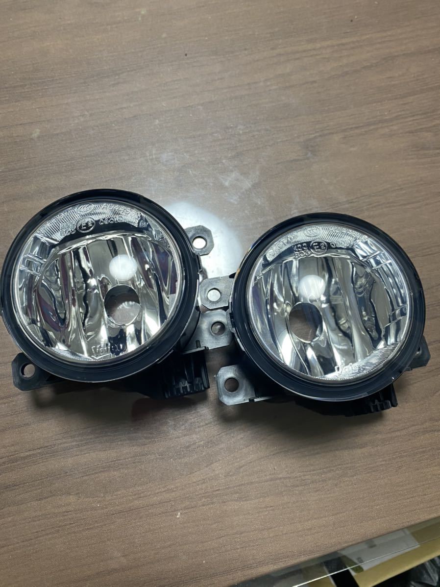 極 日産 ホンダ用 フォグランプレンズ灯体 89211690 Valeo製(日産用)｜売買されたオークション情報、yahooの商品情報を ...