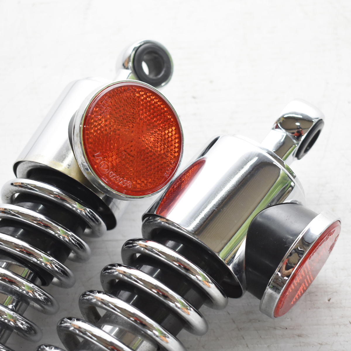 カワサキ 500SS H1F 純正 リアサスショック B ATG(リア)｜売買されたオークション情報、yahooの商品情報をアーカイブ公開 - オークファン（aucfan.com）