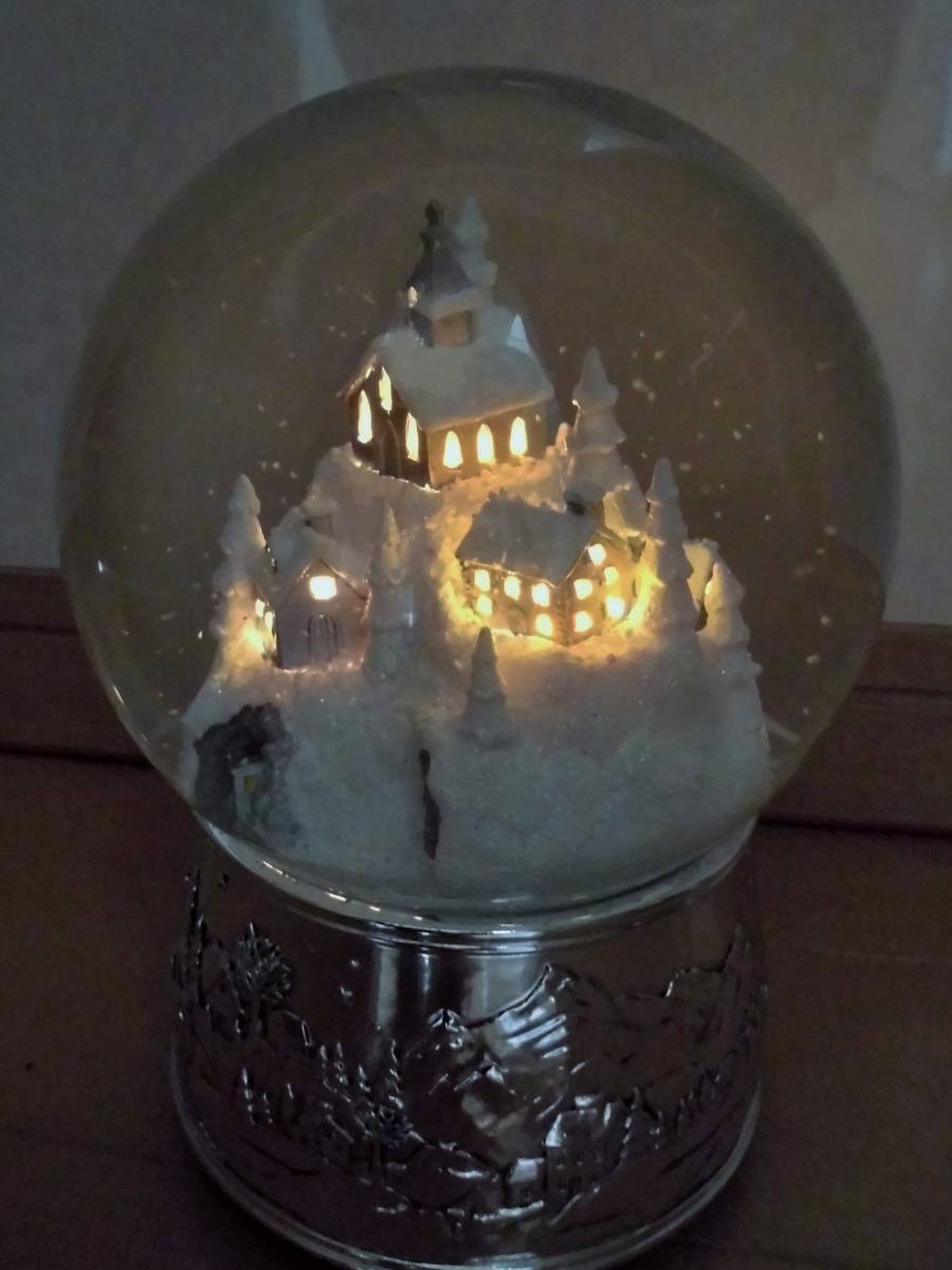 大人のスノードーム Reed and Barton ライト が灯る雪のビレッジ クリスマス ミニチュア ビレッジ(スノードーム)｜売買されたオークション情報、yahooの商品情報をアーカイブ ...