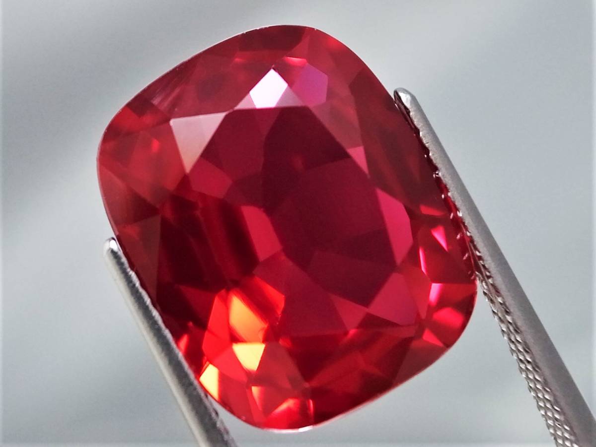 13.98ct ピジョンブラッドカラー合成ルビー ブラックライト発色効果あり(ルビー)｜売買されたオークション情報、yahooの商品情報をアーカイブ公開 - オークファン（aucfan.com）