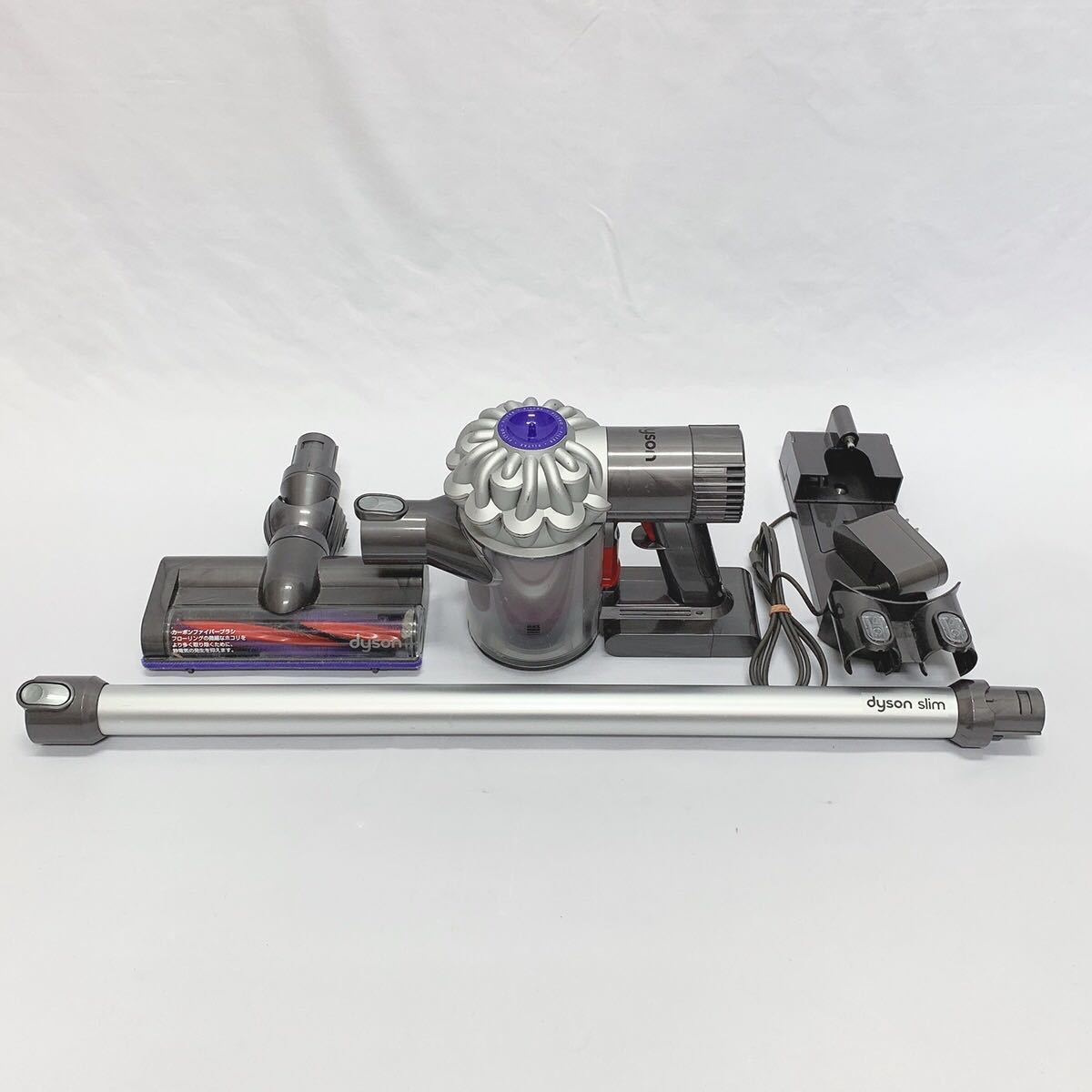 dyson コードレスクリーナー ダイソン サイクロン式 掃除機 DC62 現状品 R尼0201(ダイソン)｜売買されたオークション情報、yahooの商品情報をアーカイブ公開 - オークファン ...