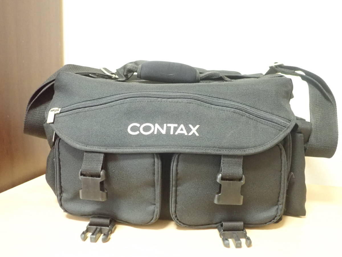 CONTAX カメラバッグ ショルダーバッグ 黒 収納スペース多め 品 コンタックス(一眼カメラ用ケース)｜売買されたオークション情報 ...