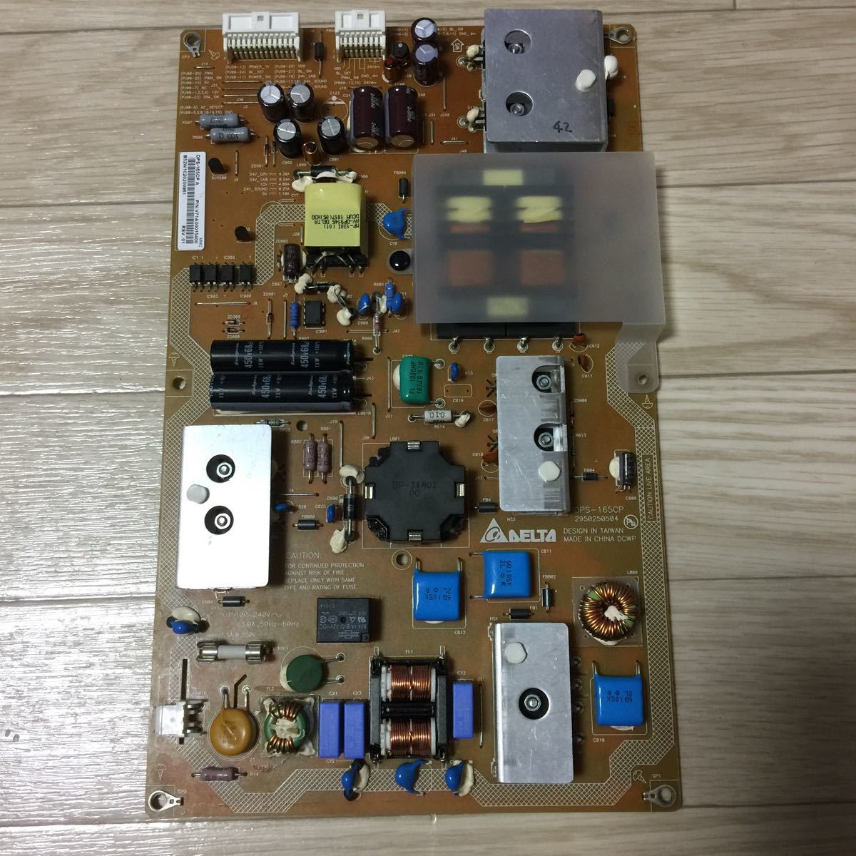 東芝REGZA レグザ 37Z1 42Z1 基板 DPS-165CP(その他)｜売買されたオークション情報、yahooの商品情報をアーカイブ公開 - オークファン（aucfan.com）