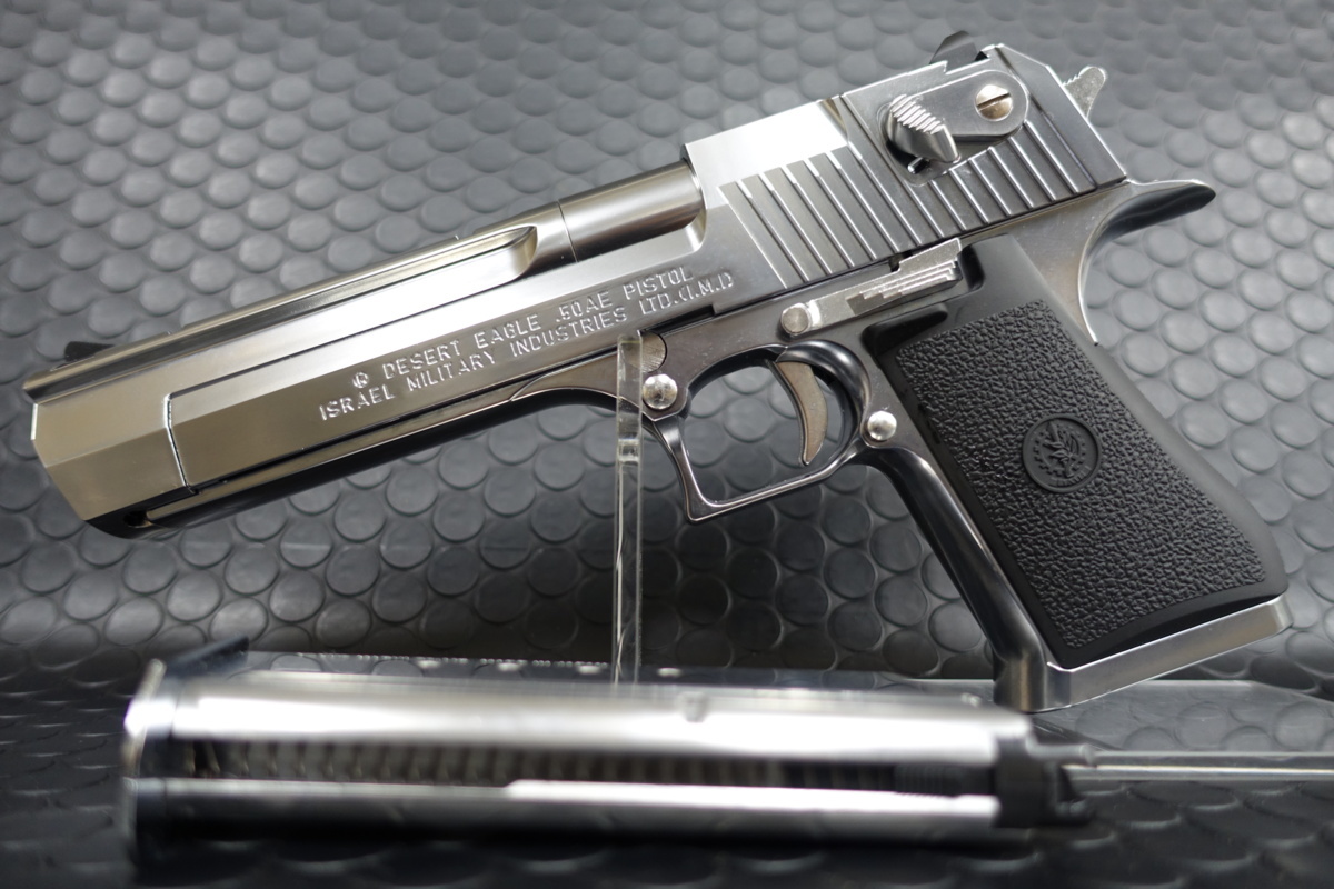 マルイ デザート イーグル 50AE クロームステンレス DESERT EAGLE(ガスガン)｜売買されたオークション情報、yahooの商品情報をアーカイブ公開 - オークファン（aucfan ...