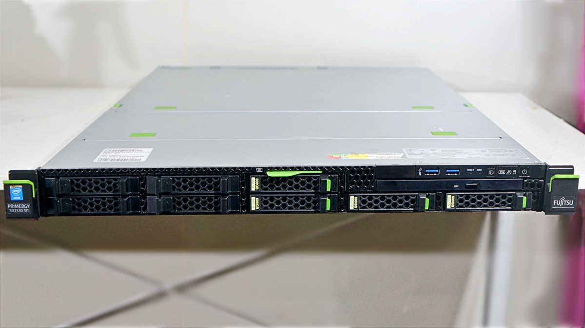 富士通 PRIMERGY RX2530 M1 Xeon E5-2623 v3 3.00GHz 3.50G /MEM 16GB/HDD SAS ...