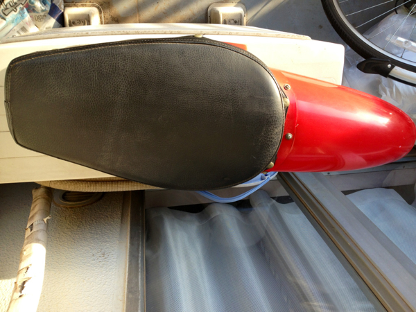 リックマン タイプ ホック式シートFRP VMX トラ SR ハーレー(シート)｜売買されたオークション情報、yahooの商品情報をアーカイブ公開 - オークファン（aucfan.com）