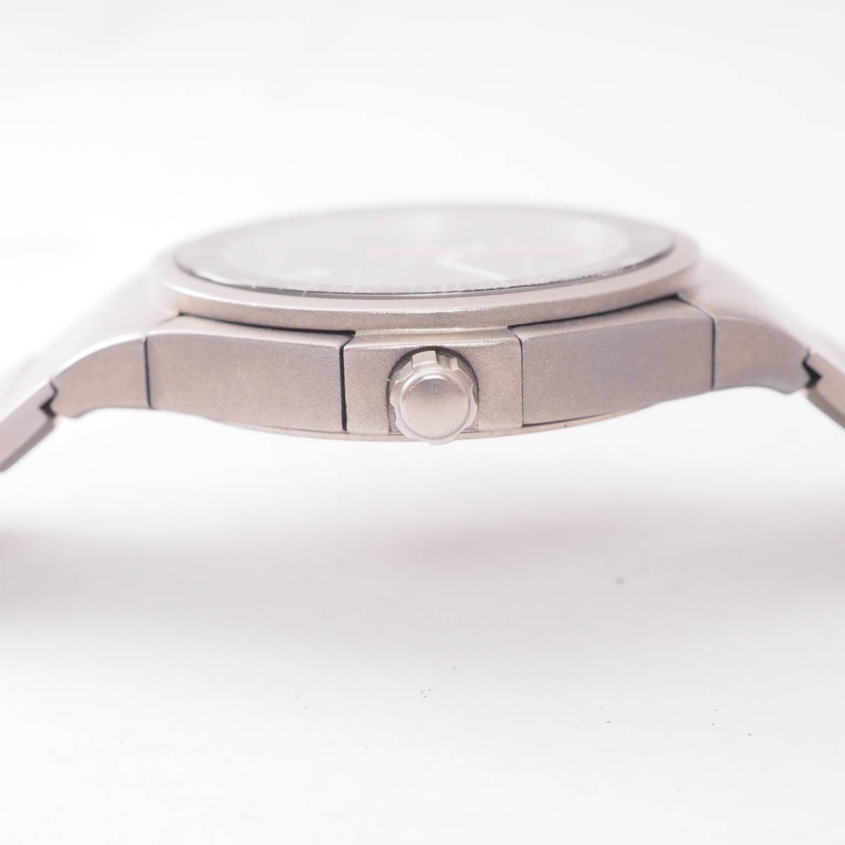 品 IWC ポルシェデザイン クロノグラフ Ref 3732 IWC PORCHE DESIGN 自動巻 チタン クォーツ メンズ 男性 腕時計 2429711(その他)｜売買された ...