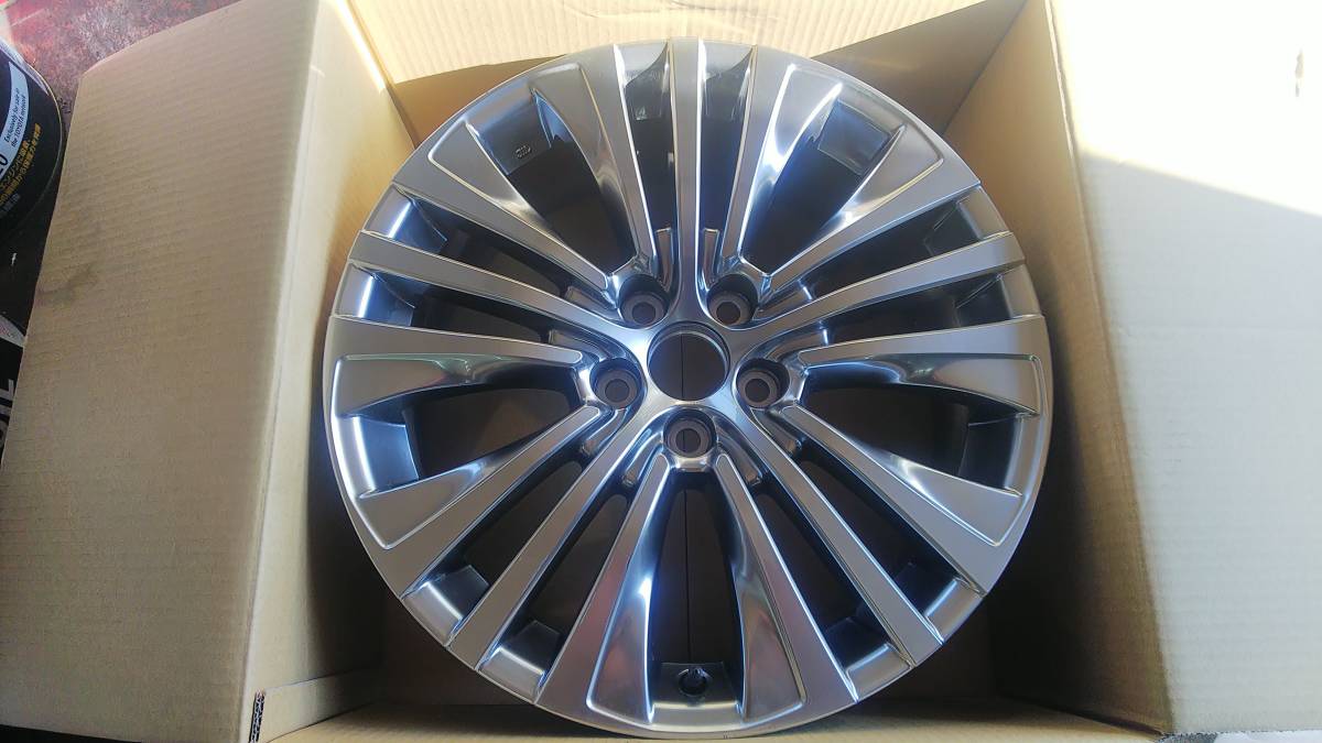 80系 現行ハリアー 純正アルミホイール 19X7J +35 4261A-48290(5穴)｜売買されたオークション情報、yahooの商品情報 ...