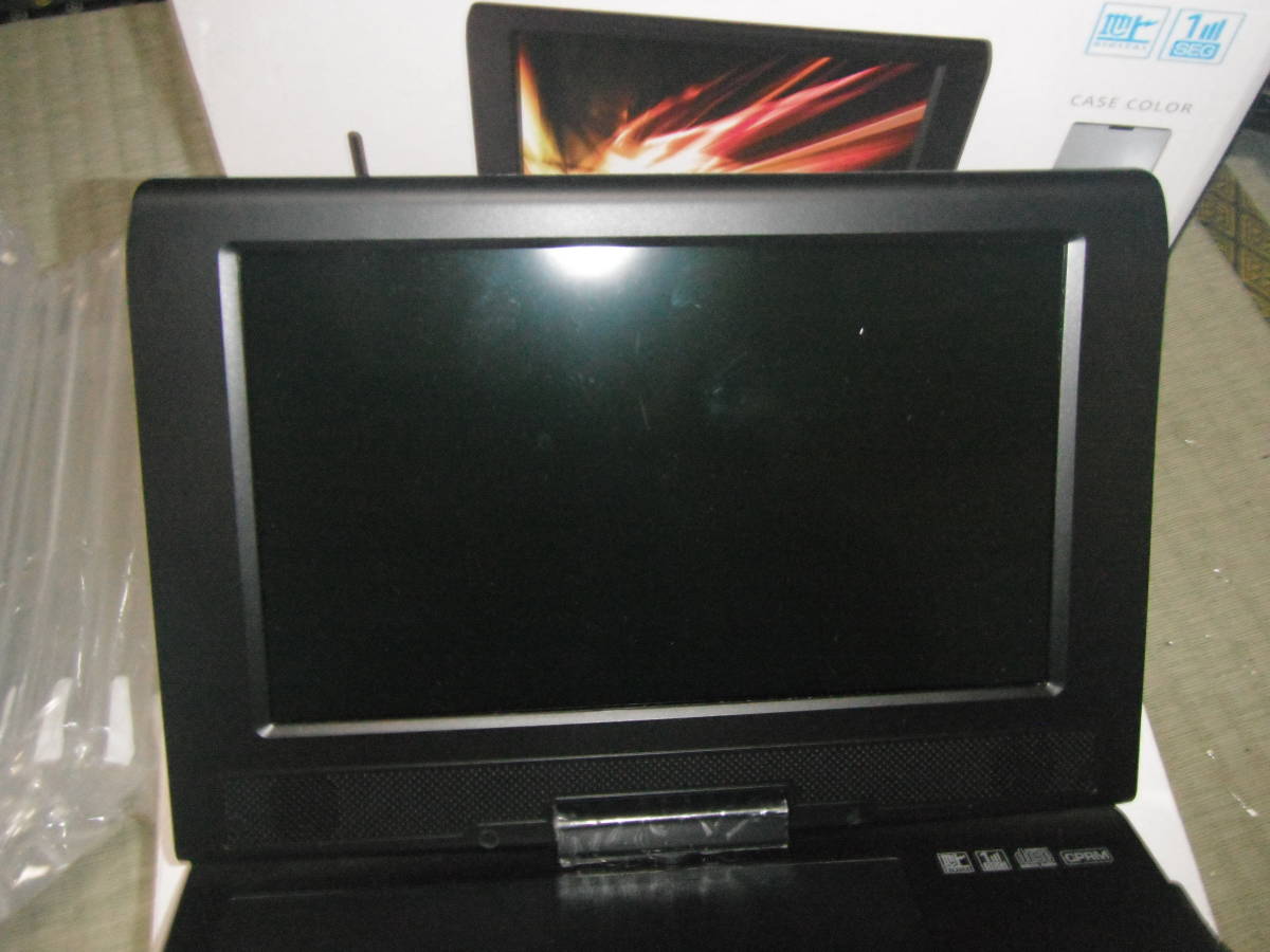 9inch FULL SEG PORTABLE DVD PLAYER 9型 フルセグ対応 ポータブル DVDプレイヤー DVD-F915 ...