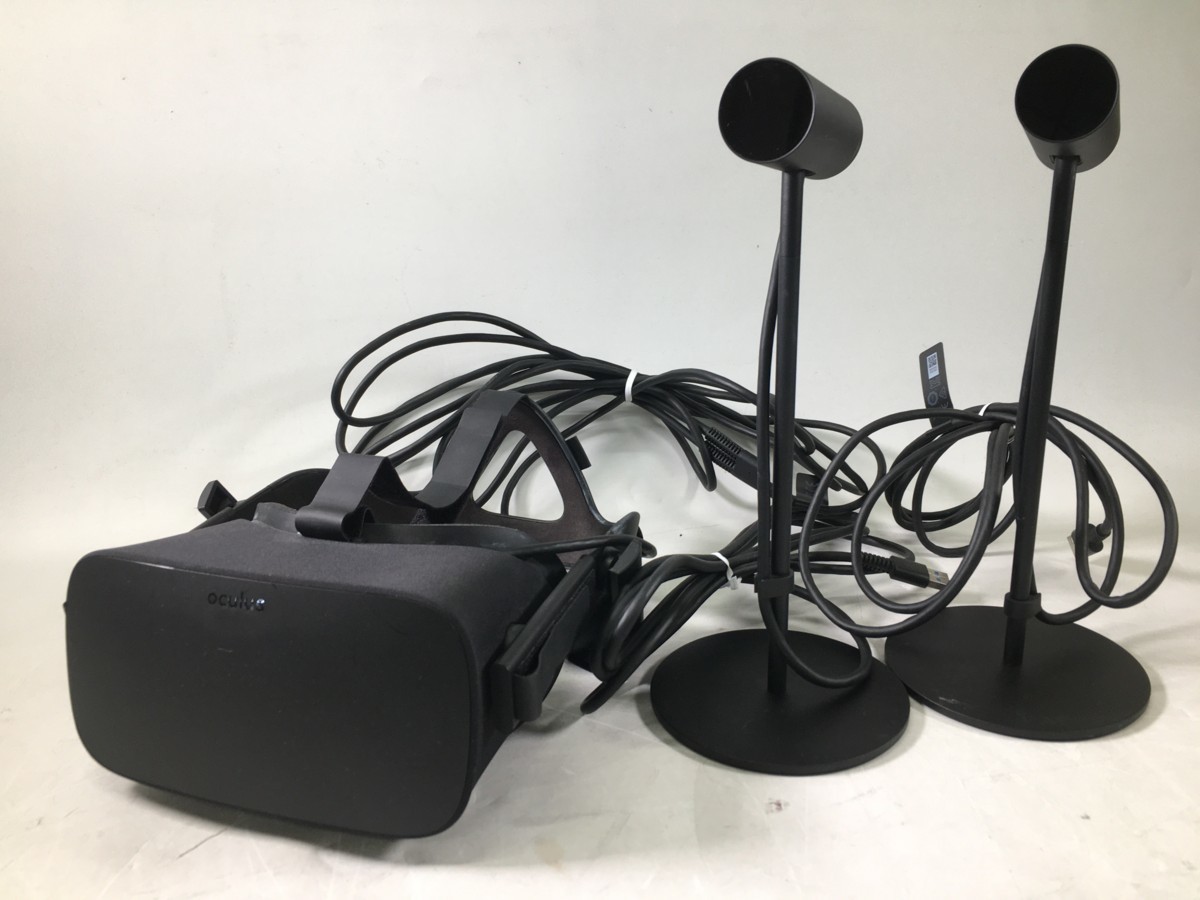 Oculus オキュラス Oculus Rift CV1 VRセット CV1/3P-A まとめ売り 1228 5(周辺機器)｜売買された ...