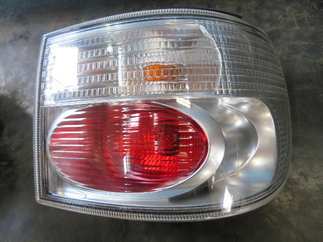 /即日発送可 タント カスタム ABA-L360S 純正 テール ランプ 左右 リア ガーニッシュ イチコ D021A D021B 8710(テールライト)｜売買されたオークション情報 ...