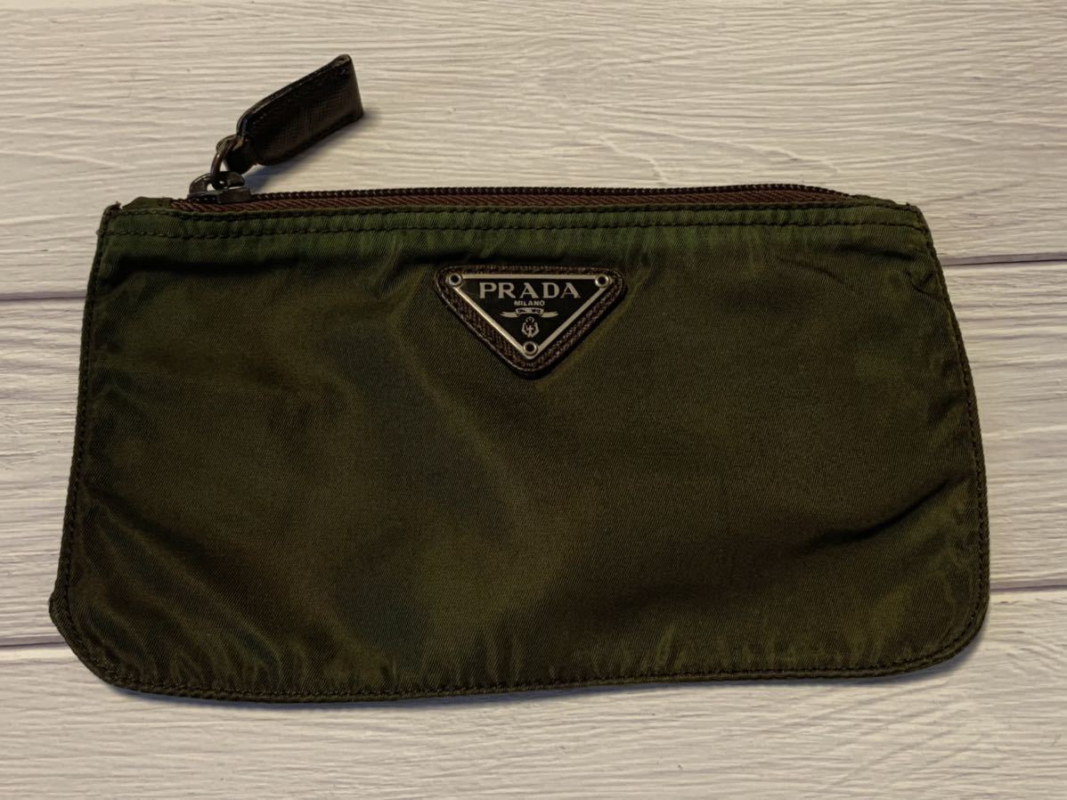 PRADA ナイロンポーチ プラダ ペンケース 42(その他)｜売買されたオークション情報、yahooの商品情報をアーカイブ公開 - オークファン（aucfan.com）