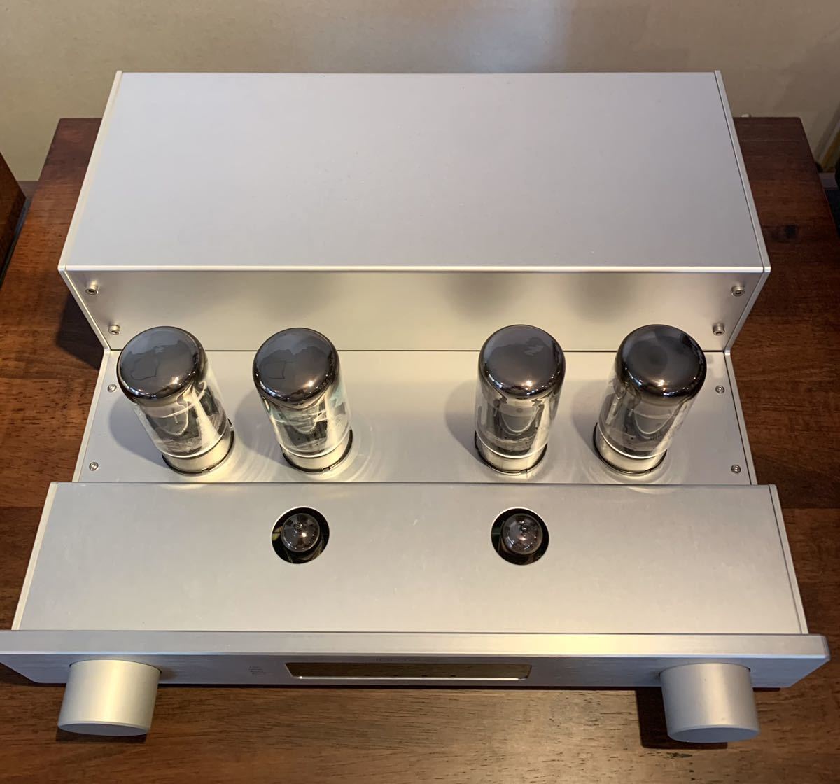 再 OCTAVE オクターヴ V40SE 管球式プリメインアンプ 元箱付き SOVTEK 6550WE付属 税込定価858 000円(本体)｜売買されたオークション情報、yahooの商品情報を ...