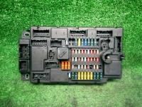 BMW ミニ CBA-SR16 ヒューズ ボックス 850 61353457413-02 61353457582 R56 室内用(BMW用 ...