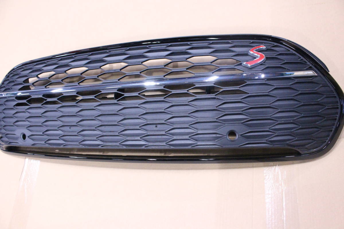 BMW ミニ クーパーS F54 後期 LCI フロントグリル グリッド 純正 51138496379(フロント)｜売買されたオークション情報 ...