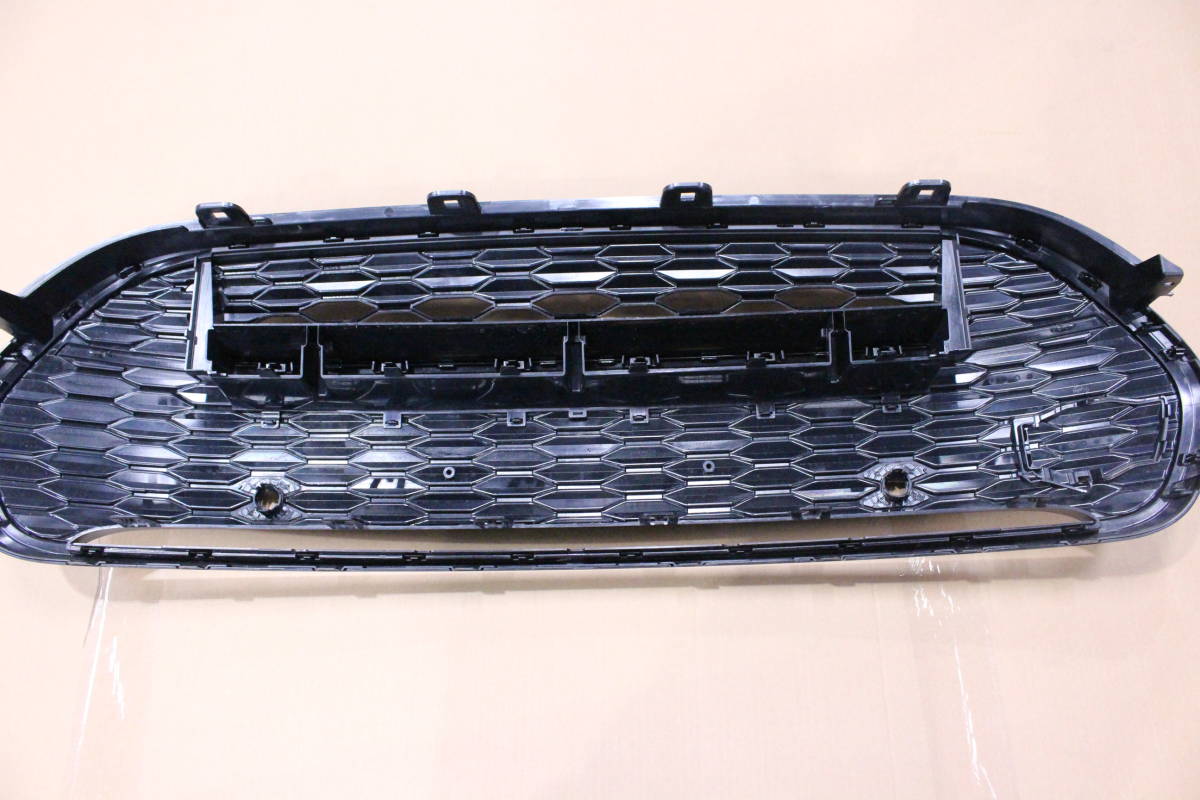 BMW ミニ クーパーS F54 後期 LCI フロントグリル グリッド 純正 51138496379(フロント)｜売買されたオークション情報 ...