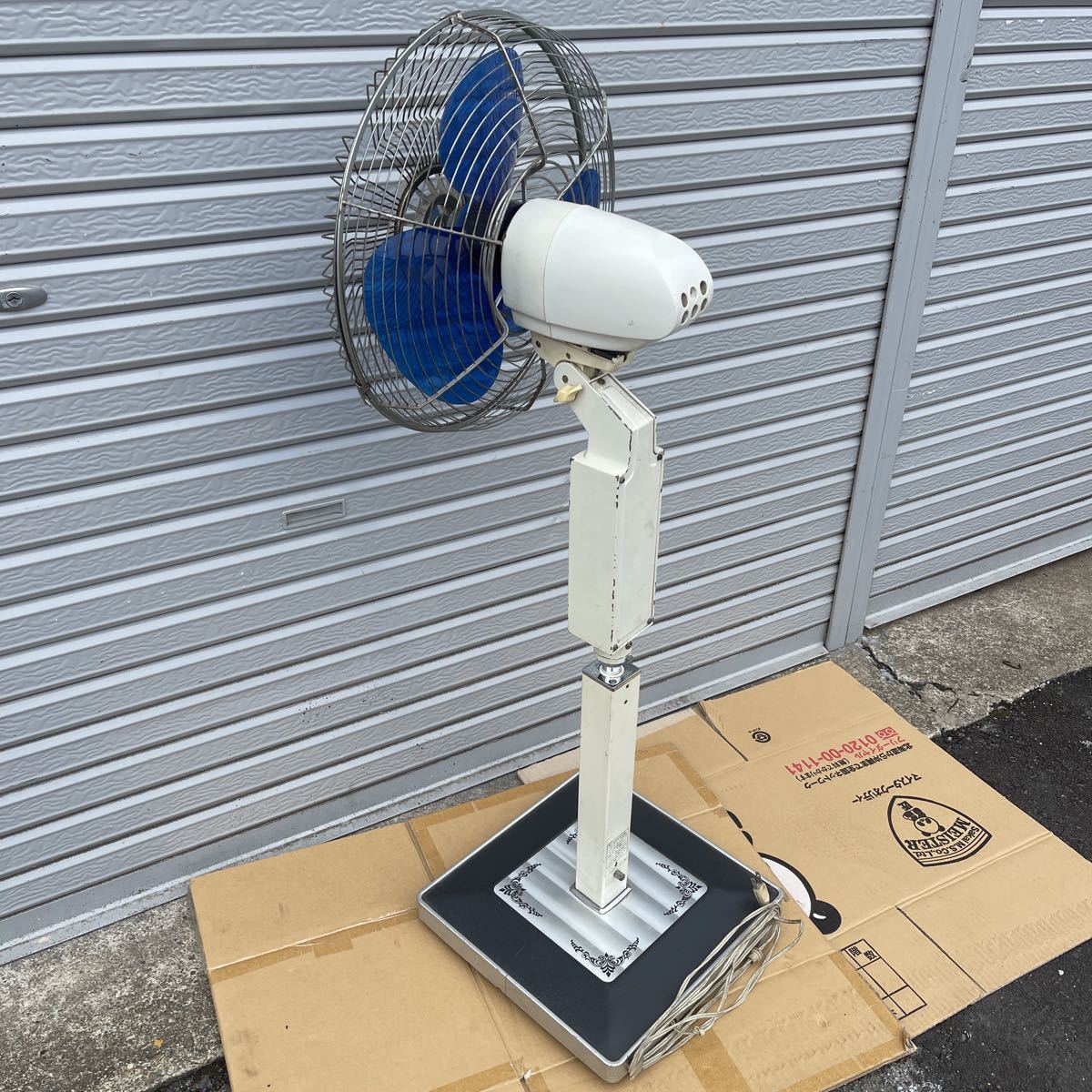 昭和レトロ 三菱 MITSUBISHI 扇風機 R35-SN2型 35cm ジャンク(扇風機)｜売買されたオークション情報、yahooの商品情報をアーカイブ公開 - オークファン（aucfan ...