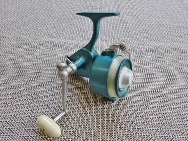 PENN ペン リール スピンフィッシャー 705 オールドリール(ペン)｜売買されたオークション情報、yahooの商品情報をアーカイブ公開 ...